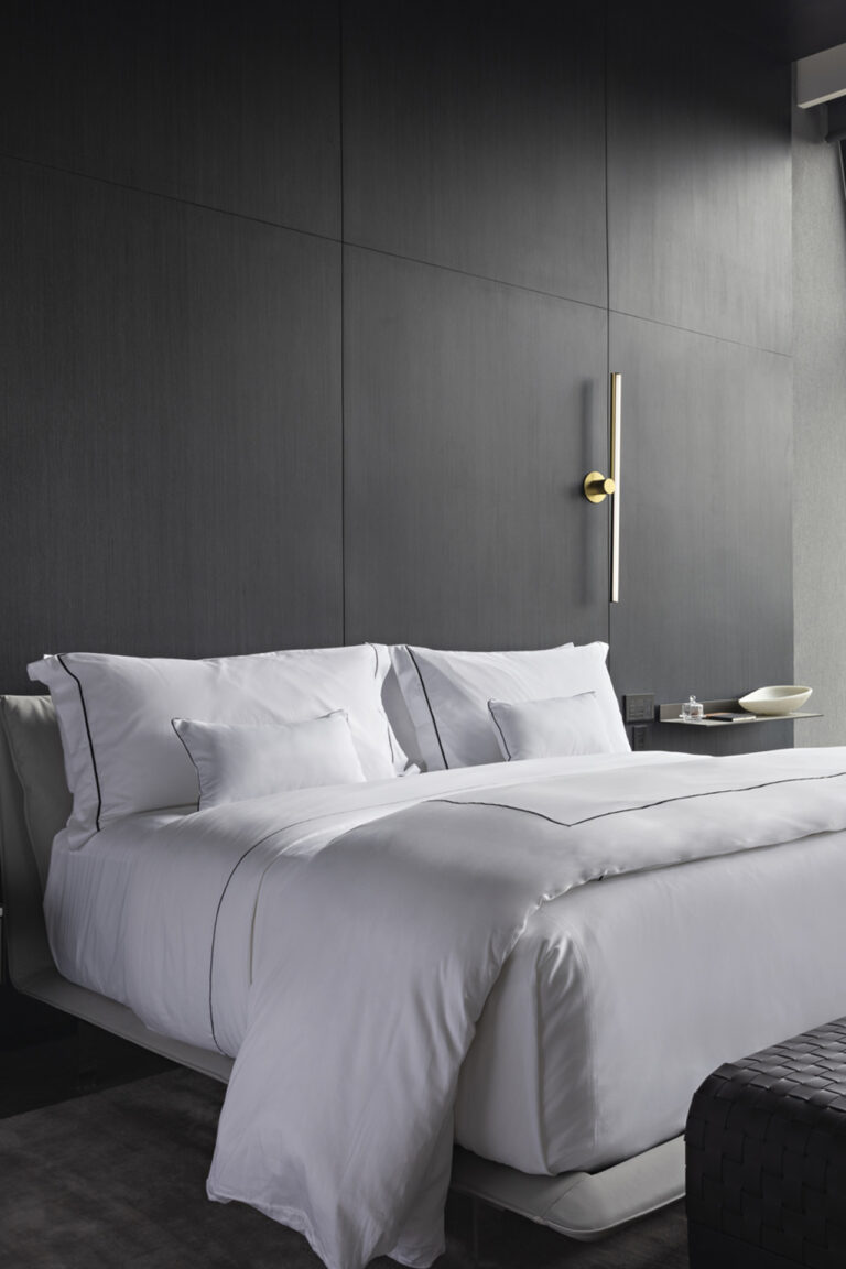 About – Alexander Hotel